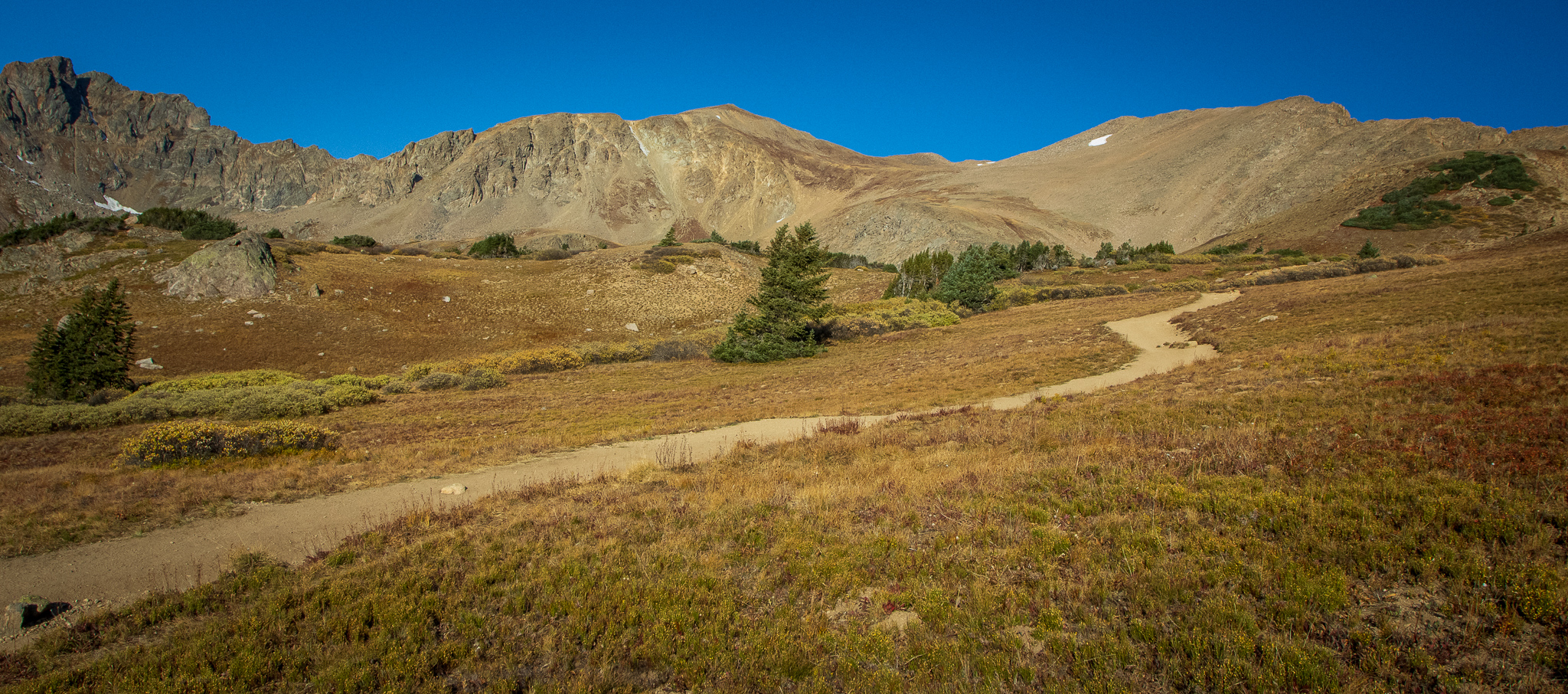 Herman Gulch Trail . Herman Lake - James Van Dellen